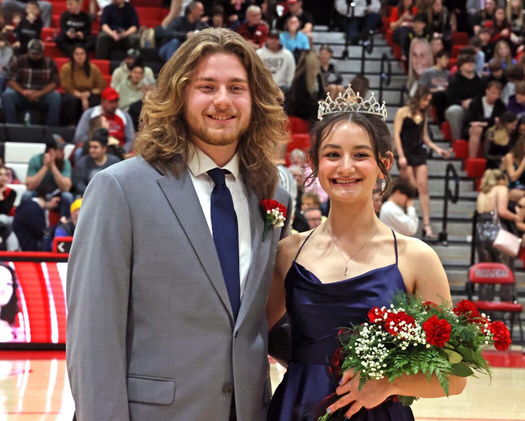 Salem Winter Homecoming Queen | News, Sports, Jobs - Salem News